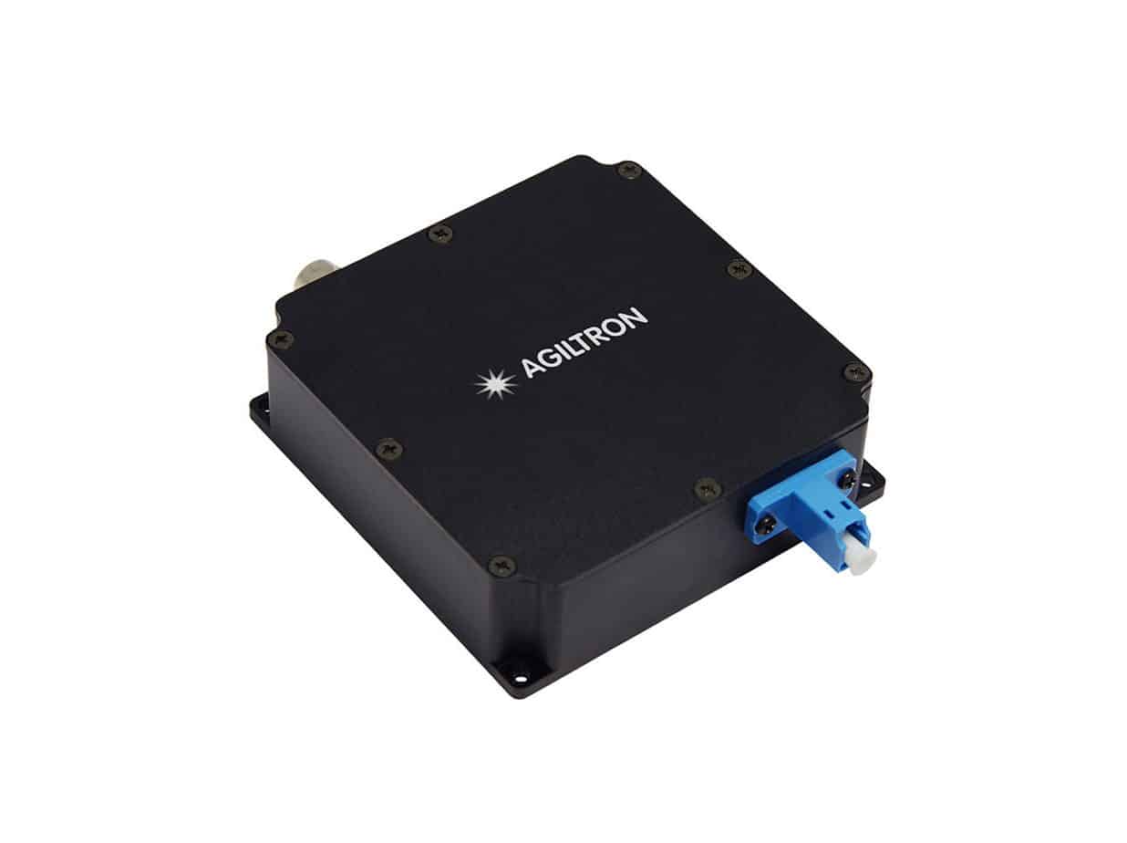 Amplified High-Speed Fiber Optical Detectors: 0.8-1.7µm, DC-40GHz ...